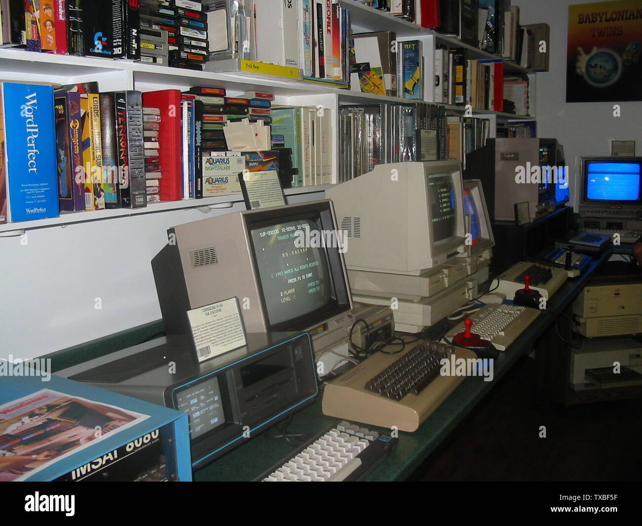 2006 Computer High Resolution Stock Photography and Images - Alamy