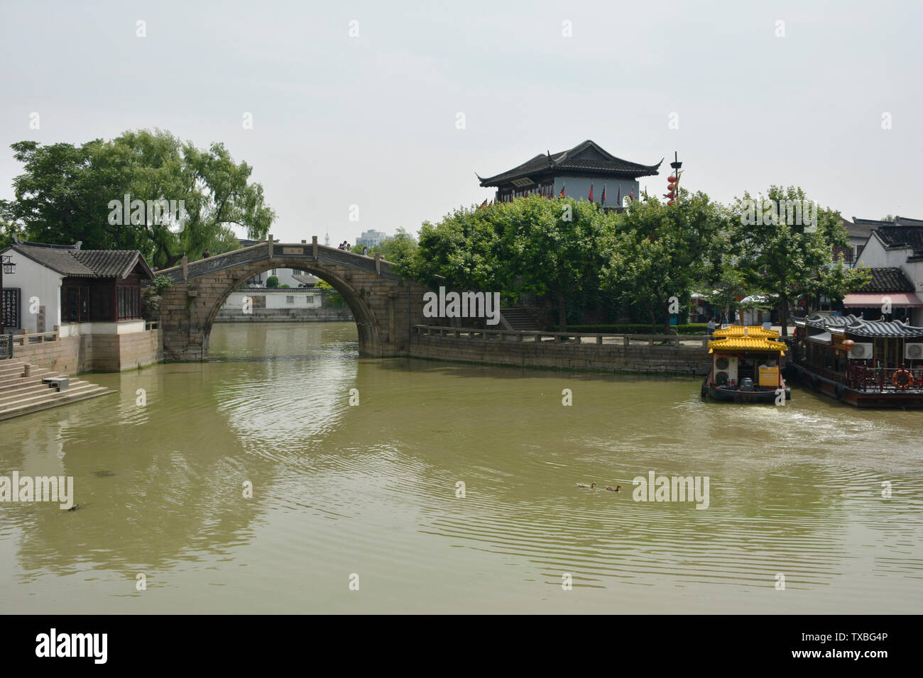 Suzhou Maple Bridge Scenic Area Stock Photo - Alamy