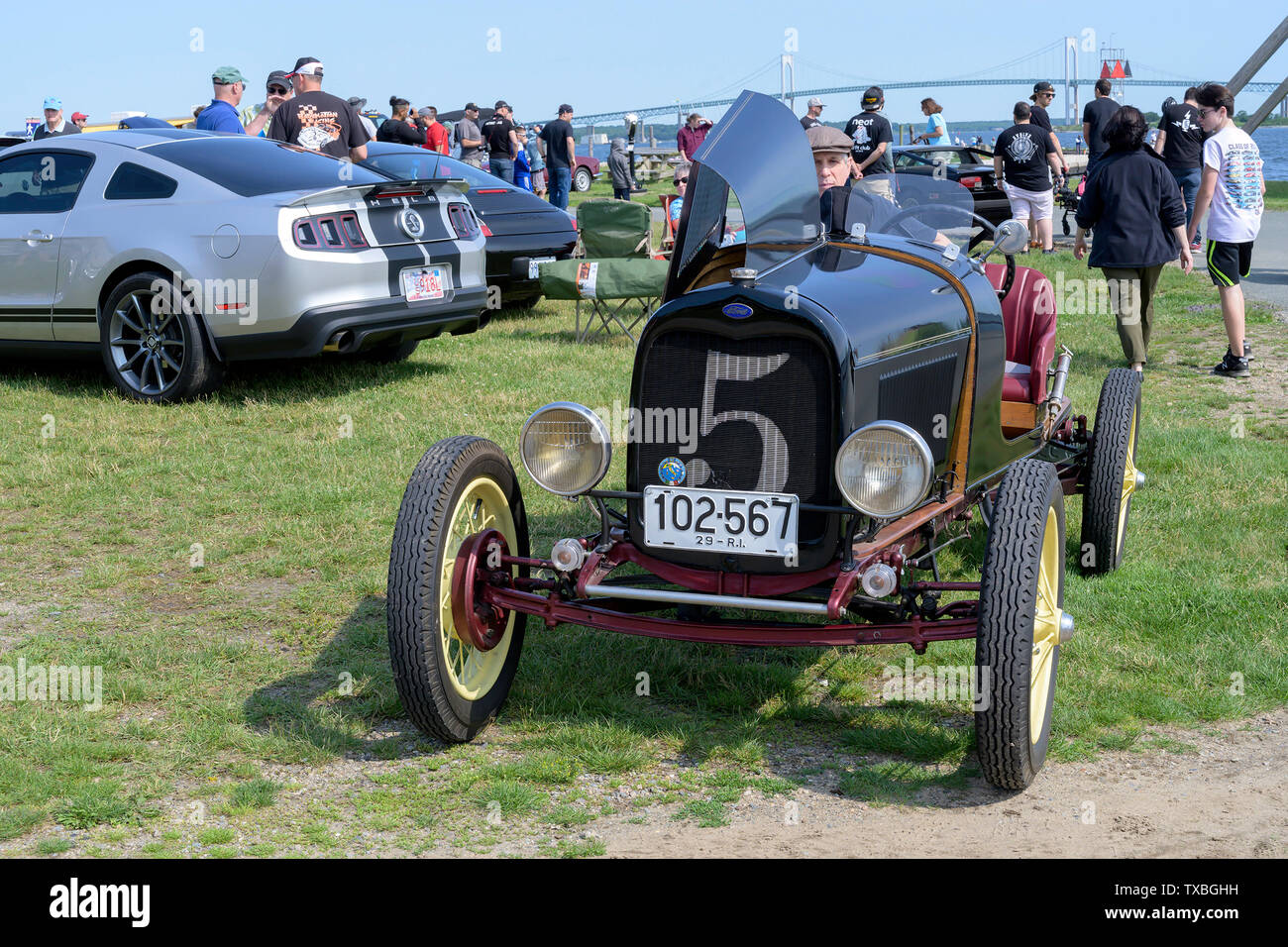 autos at a car show Stock Photo - Alamy
