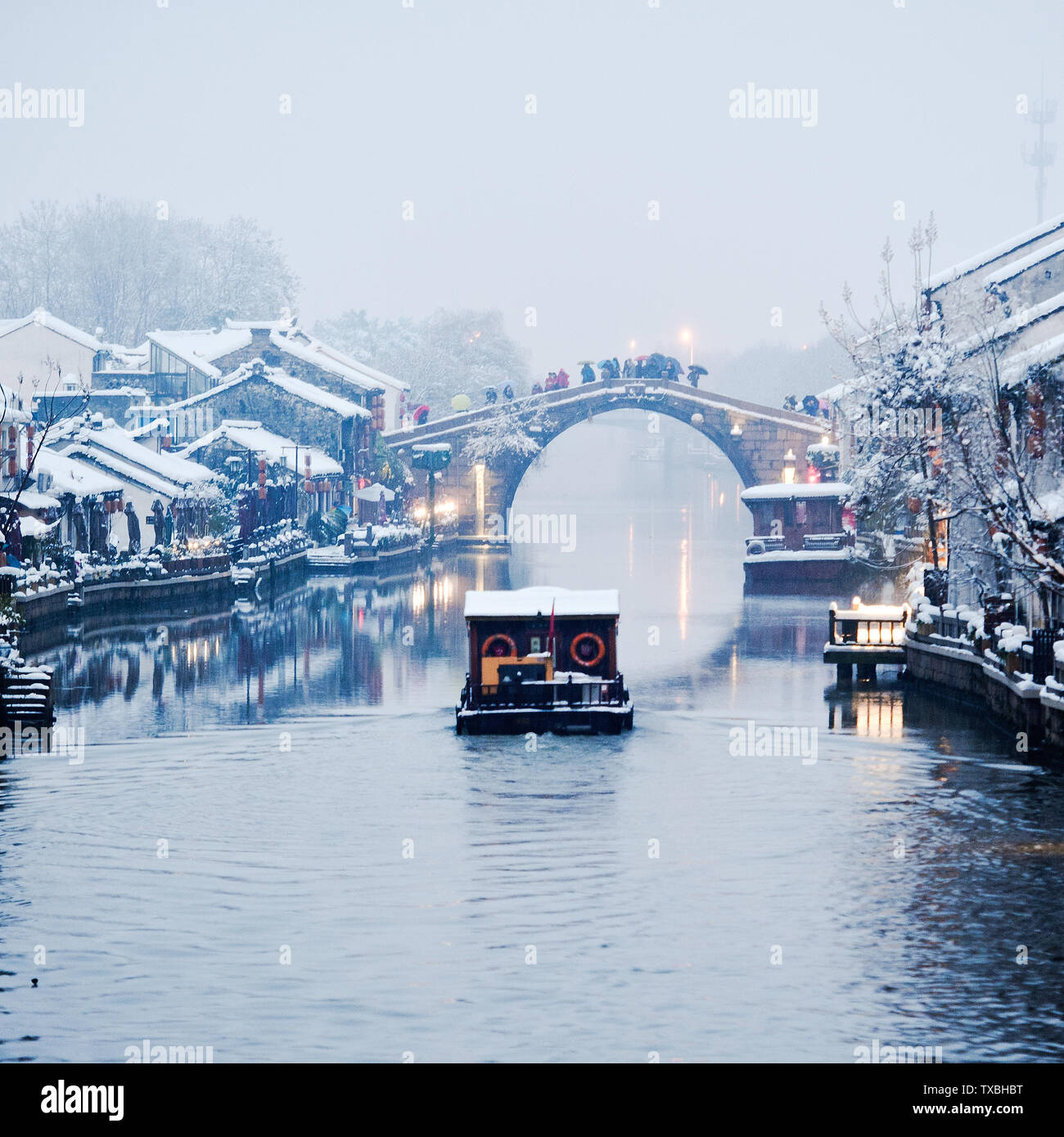 The qingming bridge hi-res stock photography and images - Alamy