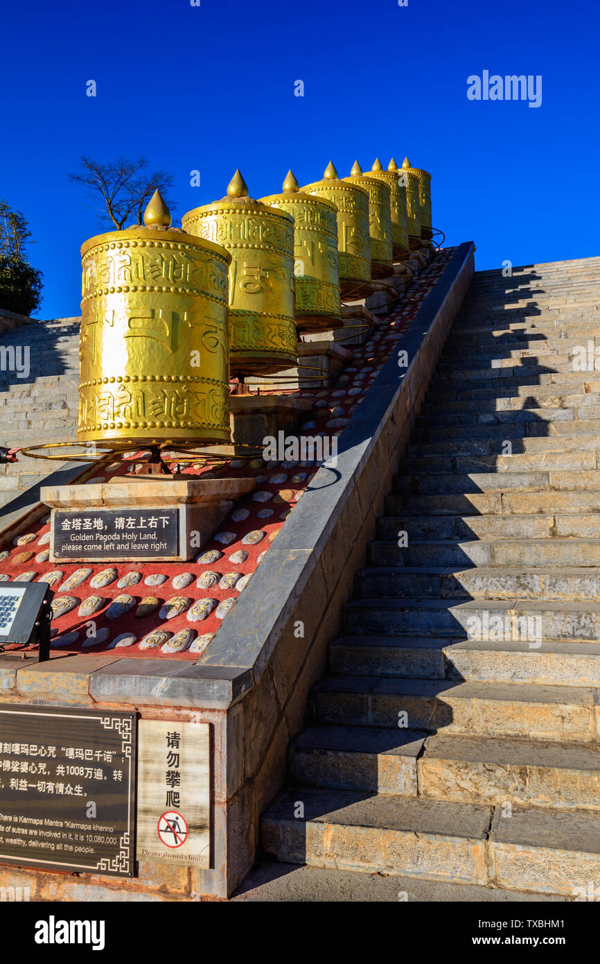 Lijiang Jinta Scenic Area Stock Photo - Alamy