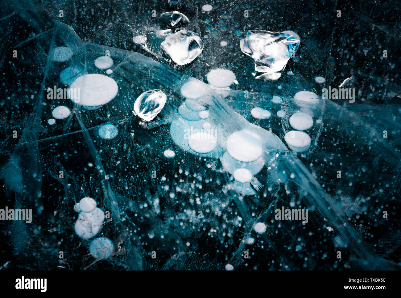 Frozen particle hi-res stock photography and images - Alamy