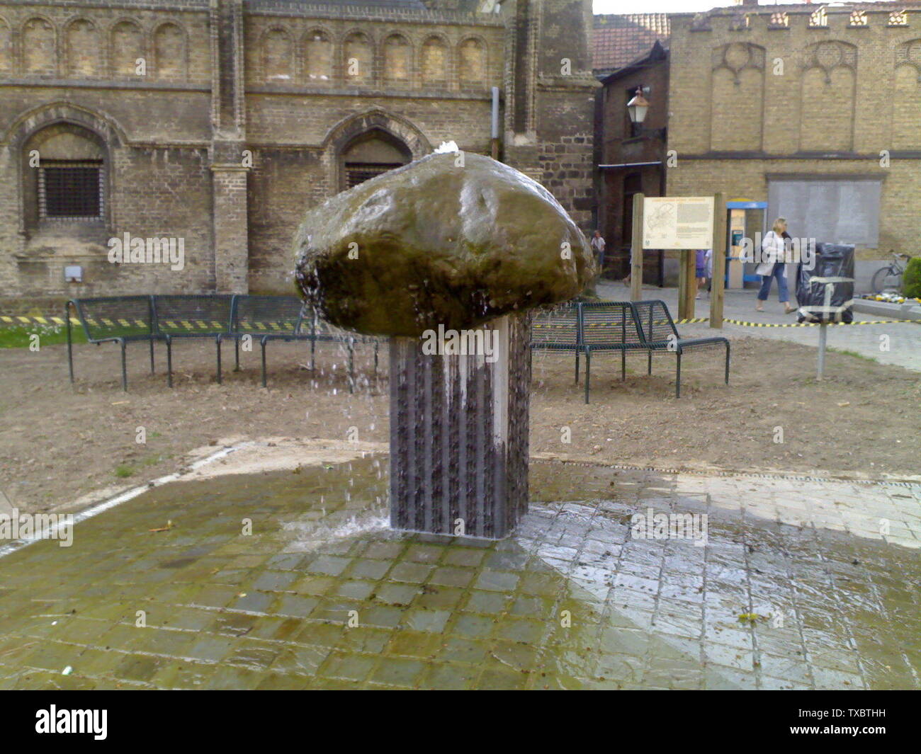 2007 picture depicts monument in poperinge hi-res stock photography and ...