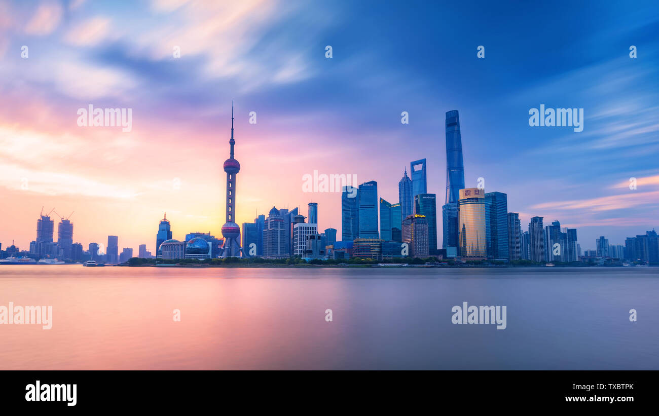 Shanghai city scenery hi-res stock photography and images - Alamy