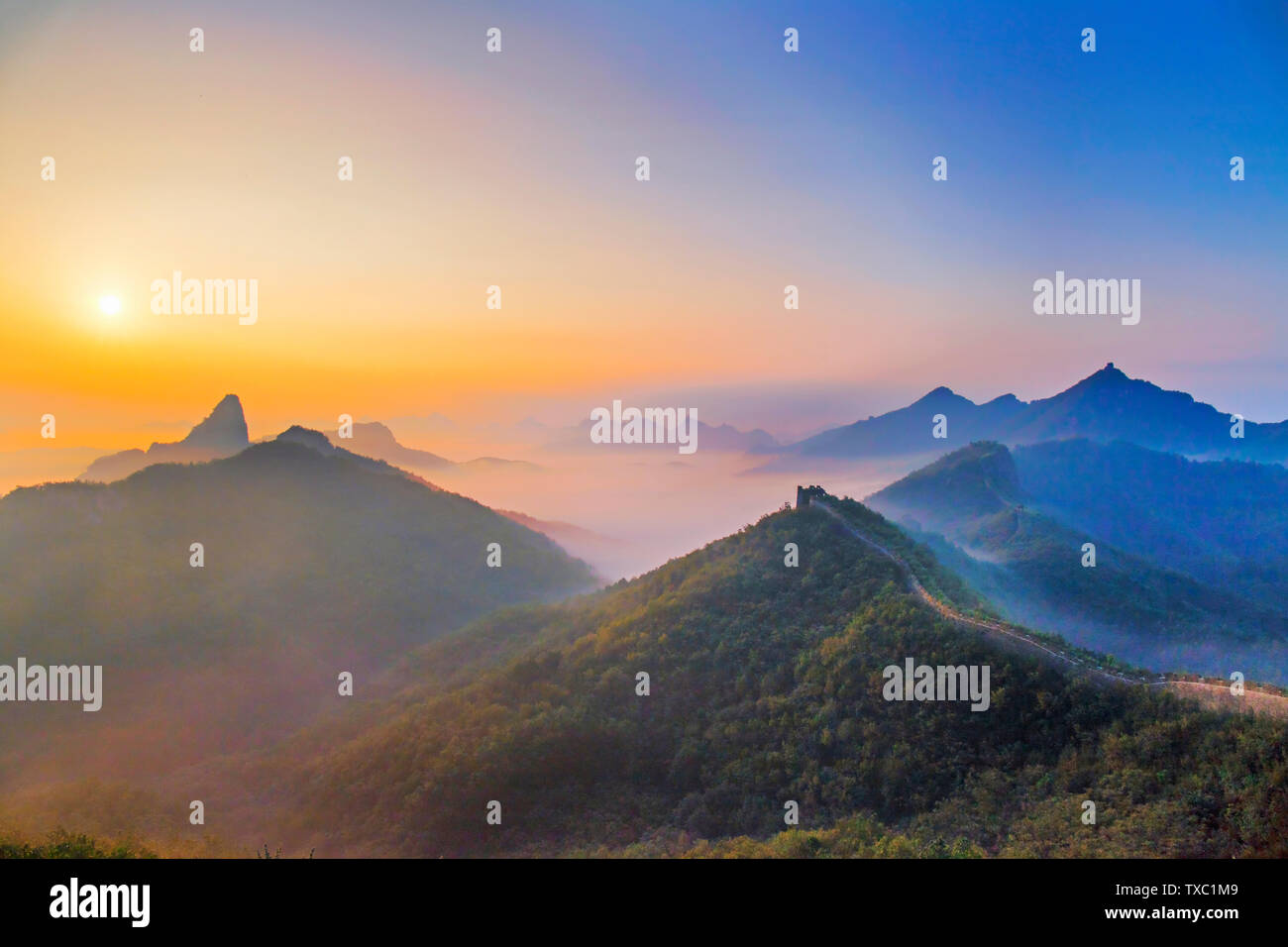 The great wall of jizhen hi-res stock photography and images - Alamy