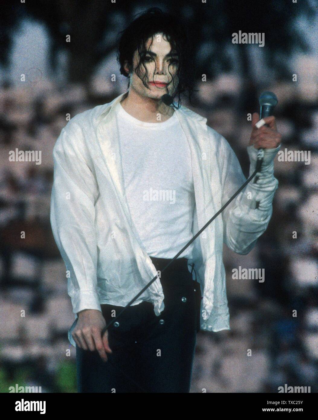 ***FILE PHOTO*** 10th Anniversary of Michael Jackson's Death Michael ...