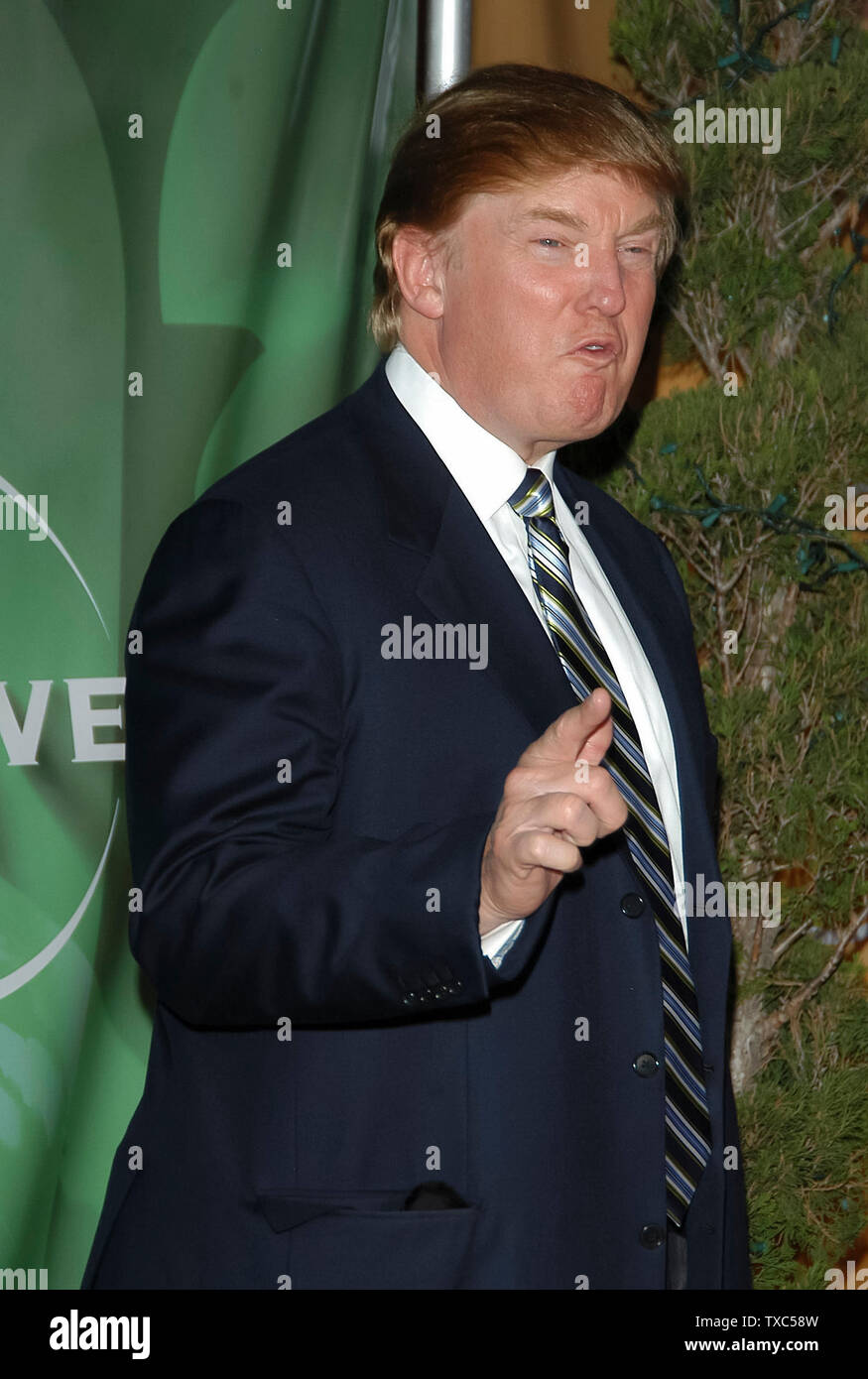 Trump 2004 hi-res stock photography and images - Alamy