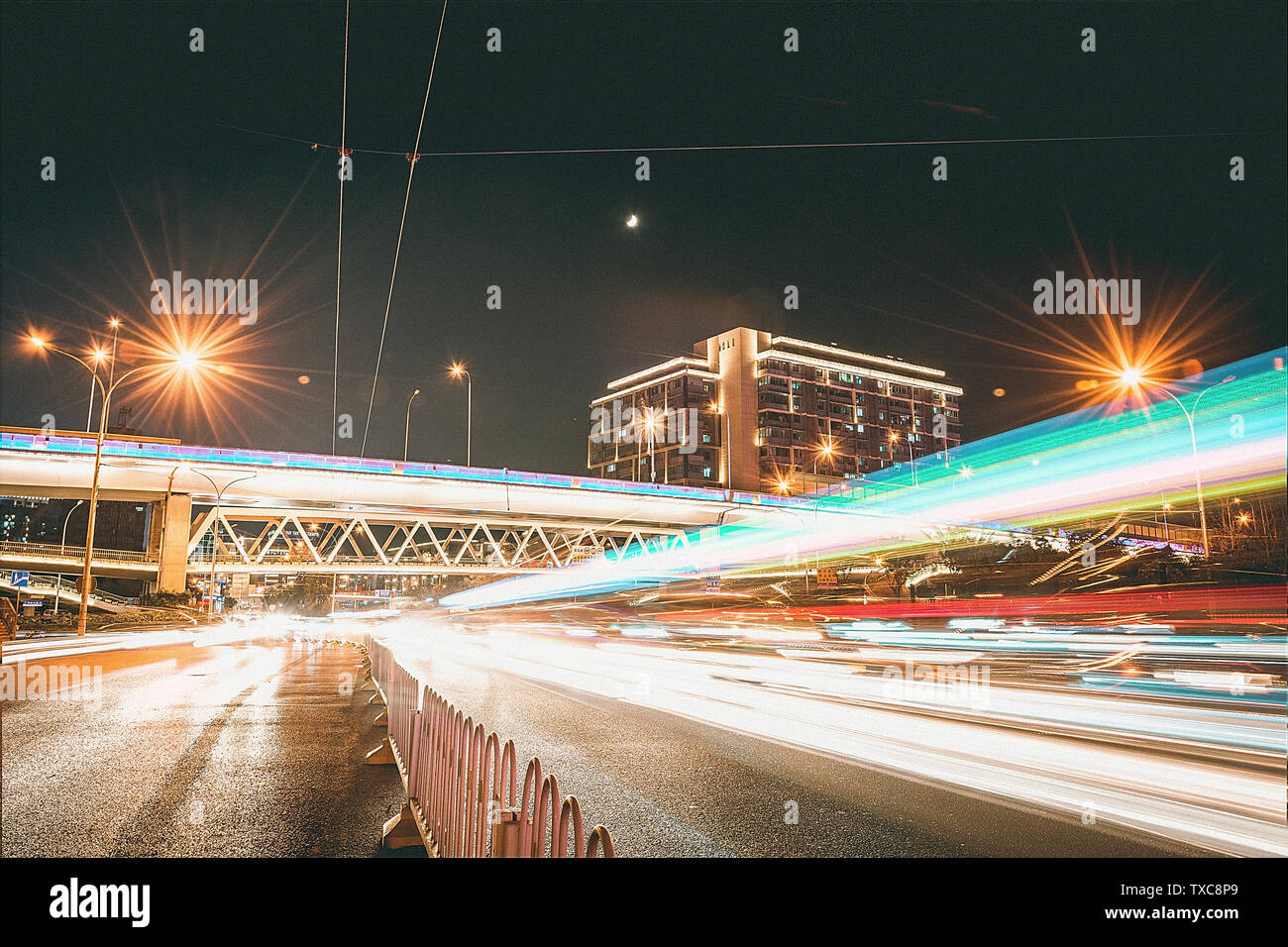 The flow of traffic at night Stock Photo - Alamy