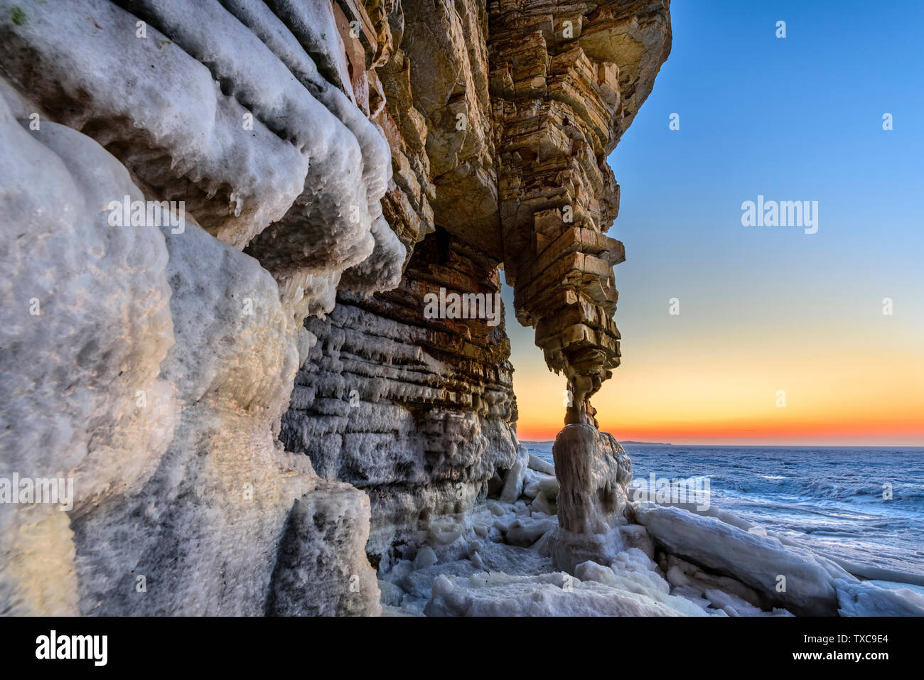 Dalian platoon stone Stock Photo - Alamy