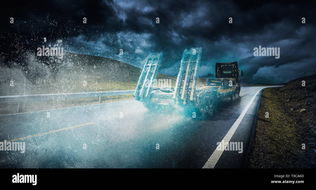 Frozen means of transport hi-res stock photography and images - Alamy