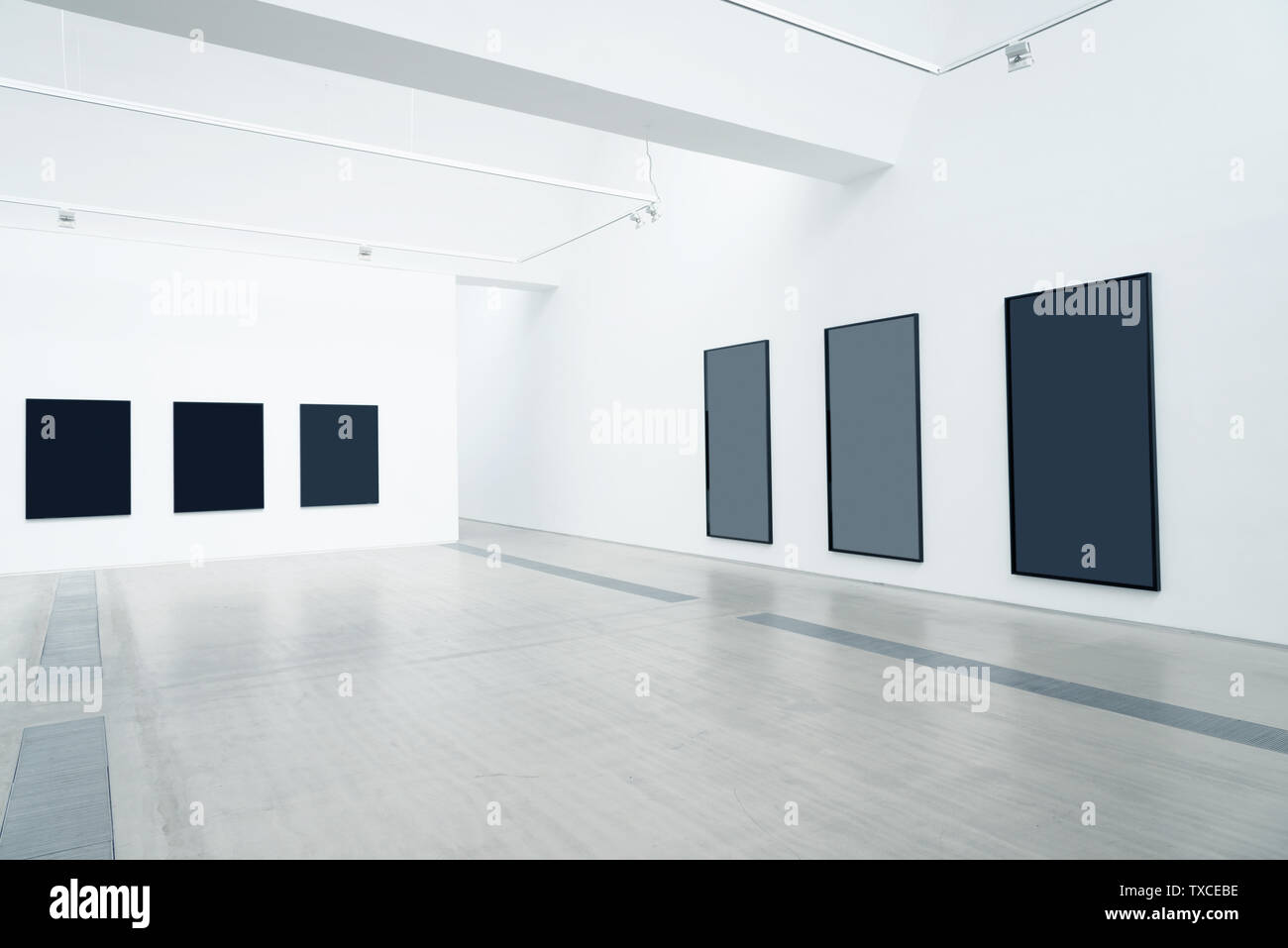 The interior of modern gallery Stock Photo - Alamy