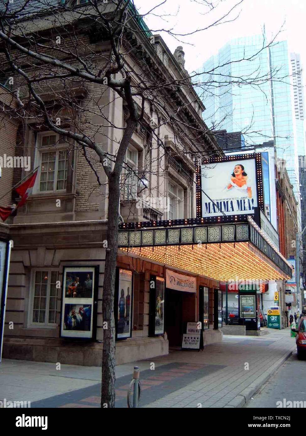 Royal alexandra theatre hi-res stock photography and images - Alamy