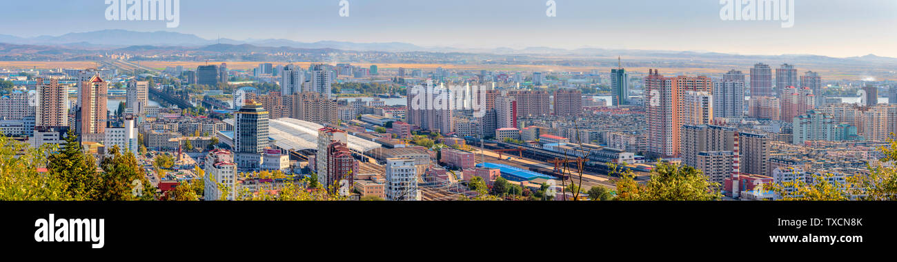Yalu hi-res stock photography and images - Alamy