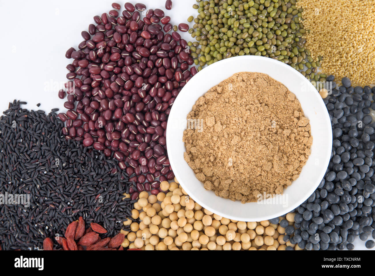Grinds grains hi-res stock photography and images - Alamy