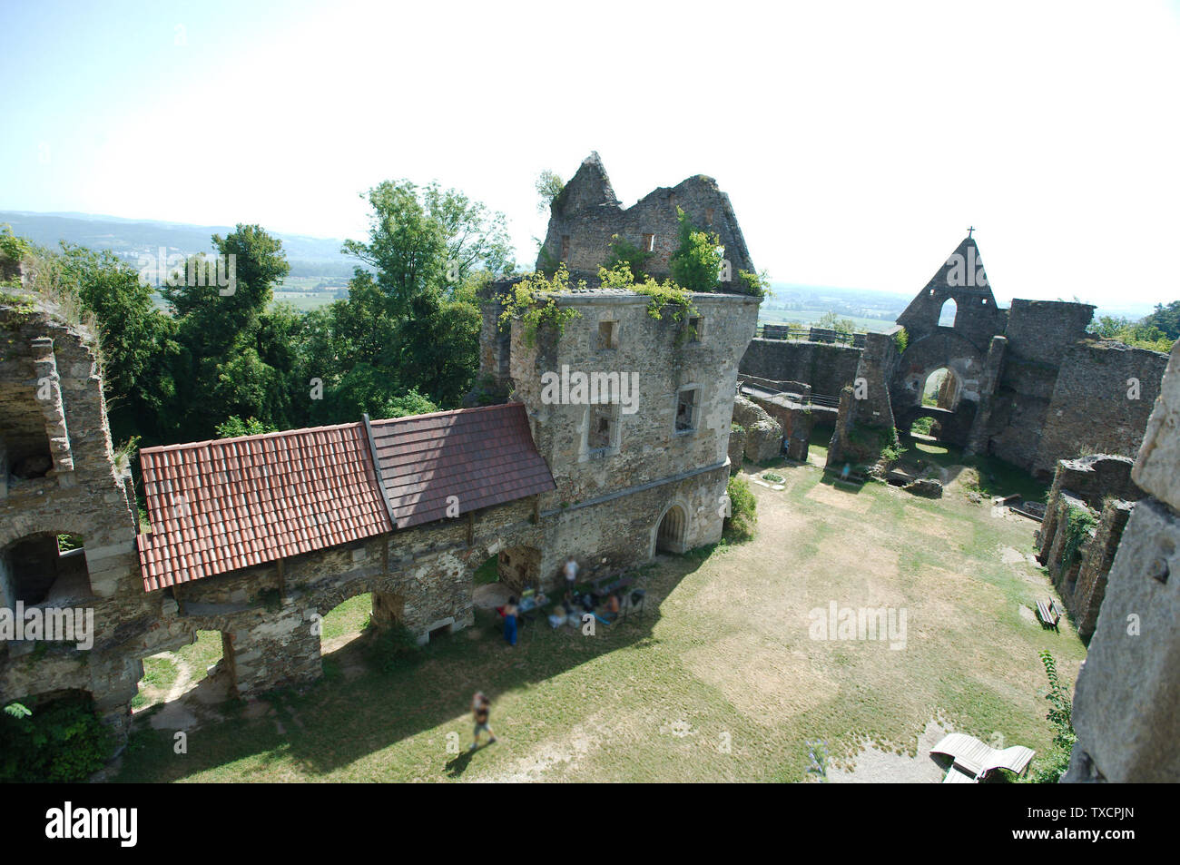 Burgruine schaunberg in schaumberg hi-res stock photography and images ...