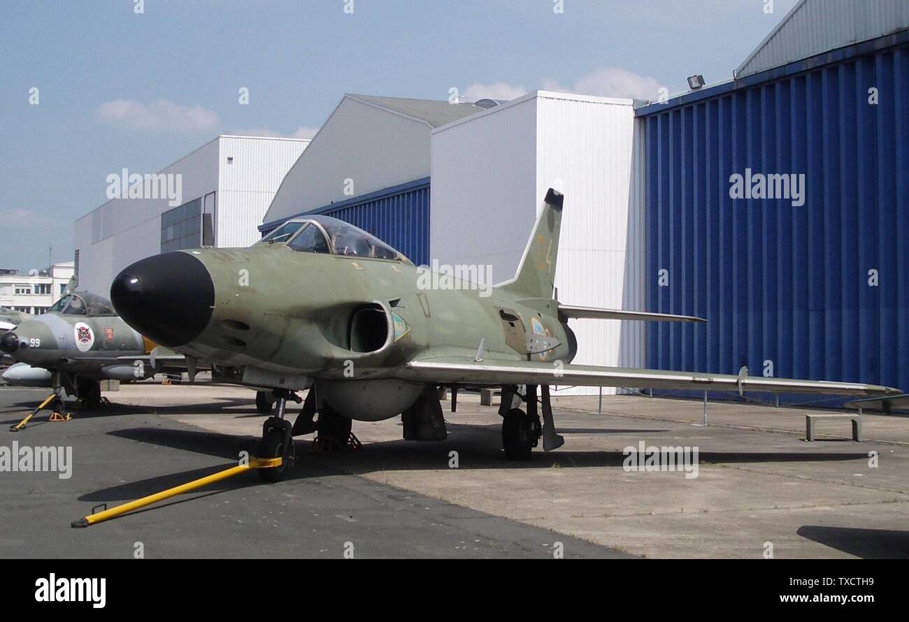 Flygplan High Resolution Stock Photography and Images - Alamy