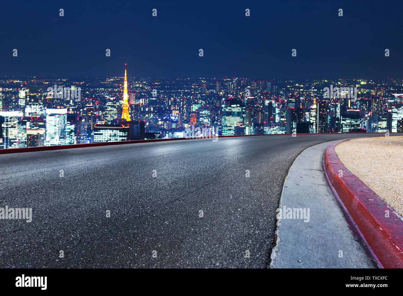 empty road with cityscape of tokyo at night Stock Photo - Alamy