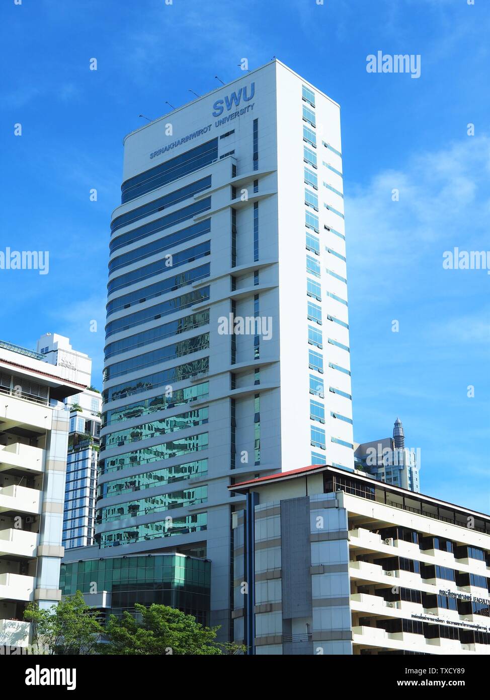 Bangkok university campus hi-res stock photography and images - Alamy