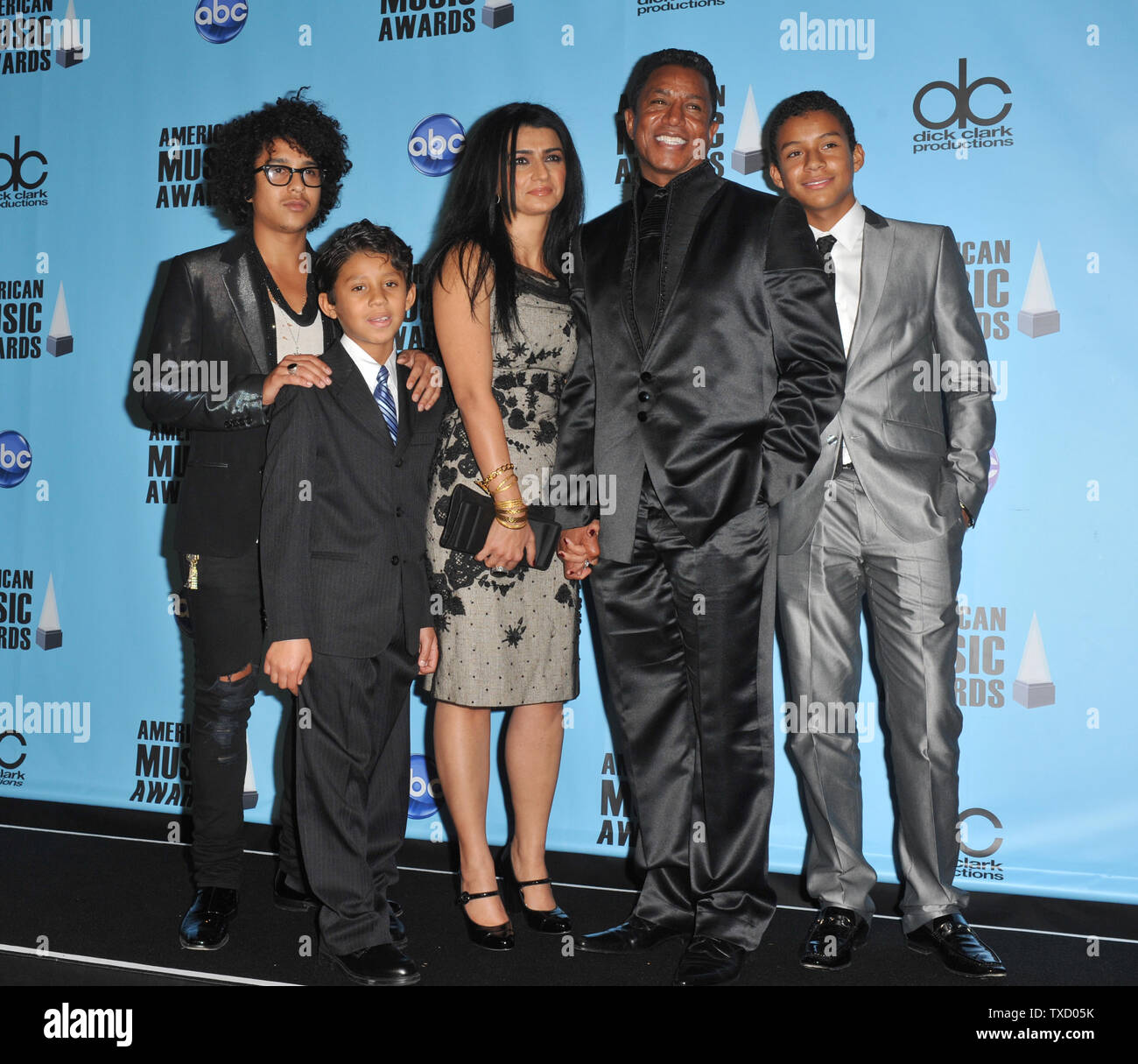 LOS ANGELES, CA. November 22, 2009: Jermaine Jackson & family in the ...