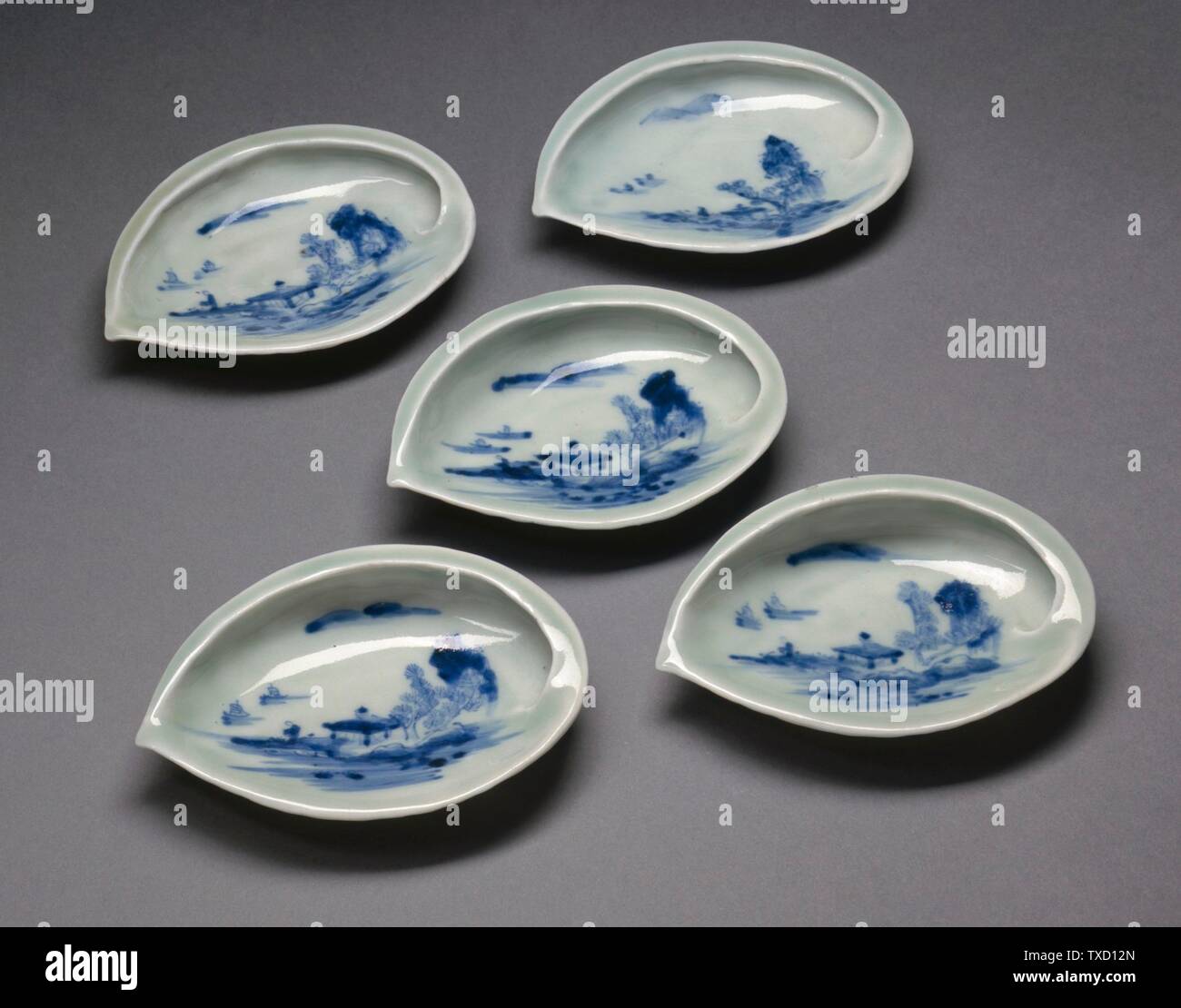 Serviceware hirado ware hi-res stock photography and images - Alamy
