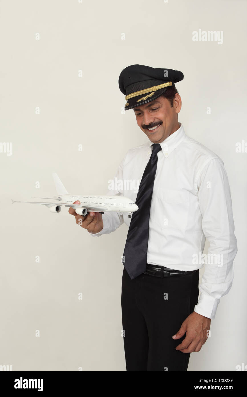 Indian man pilot hi-res stock photography and images - Alamy