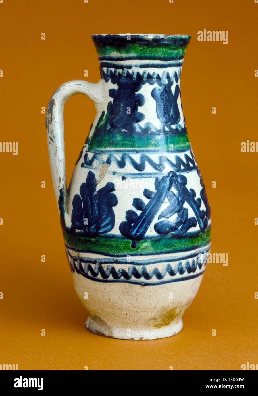 18th century furnishings hi-res stock photography and images - Alamy