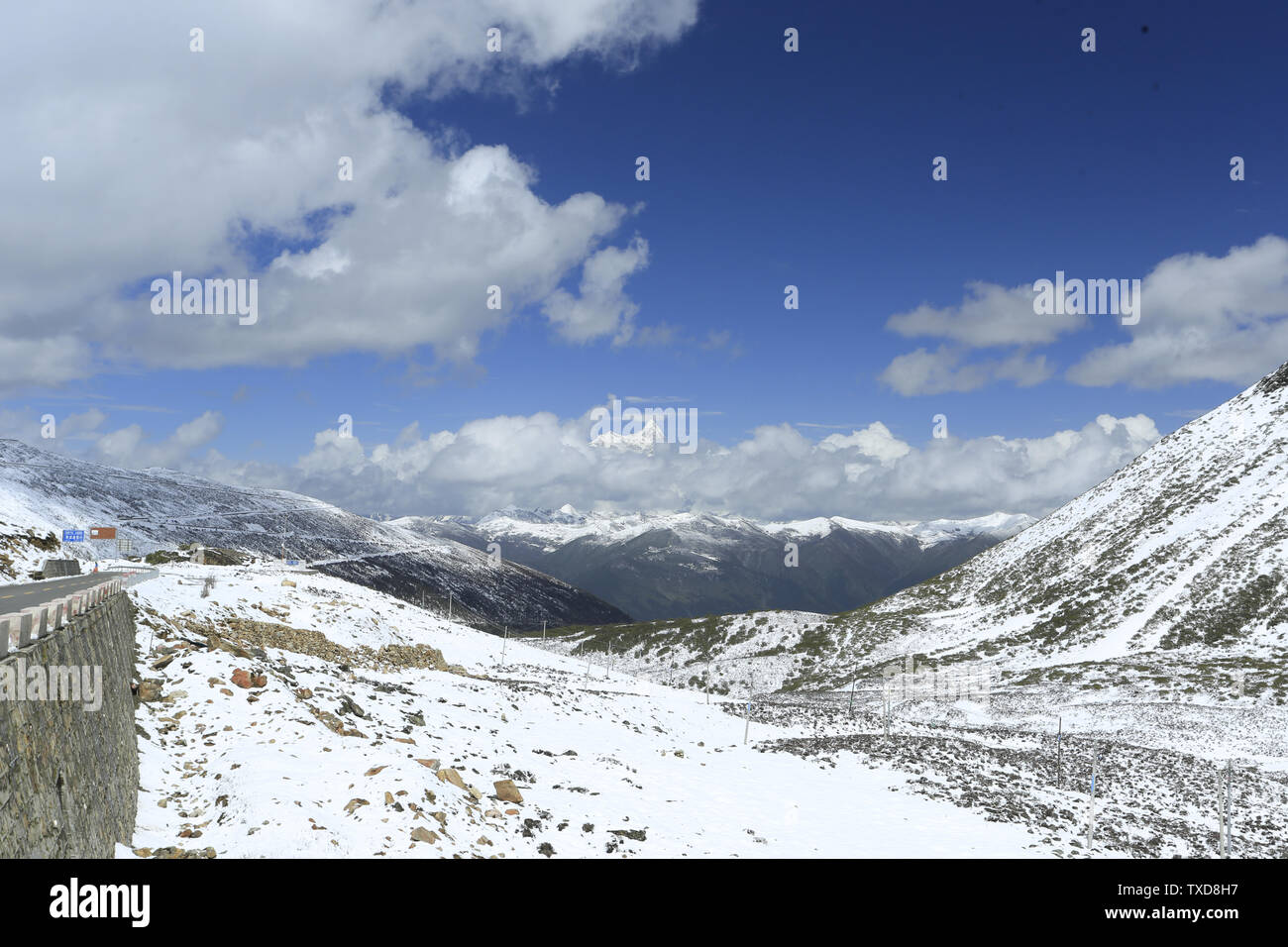Outdoor hiking tourist scenery Stock Photo - Alamy