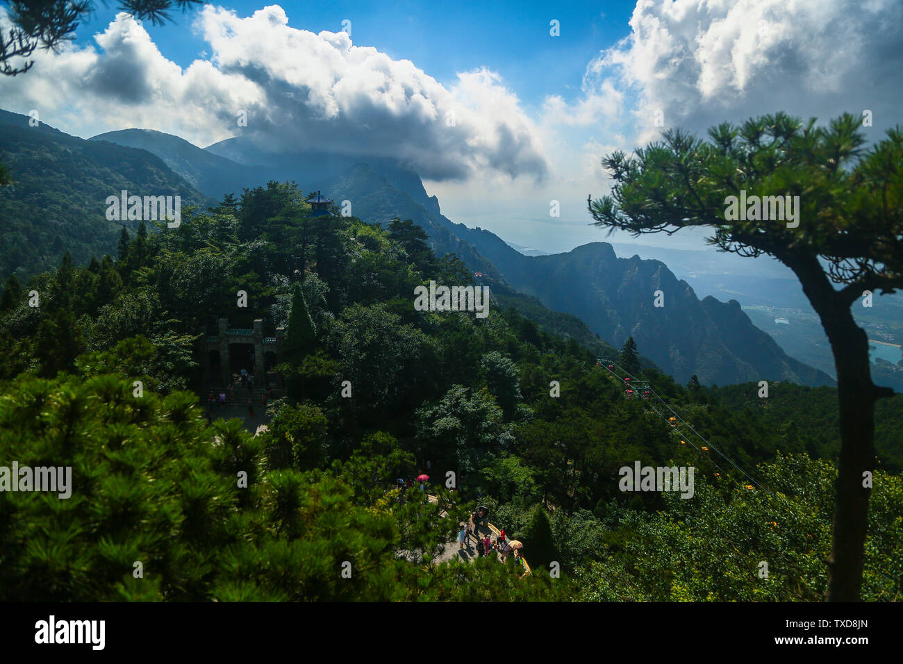 Jiangxi Lushan scenery picture, including Pokou scenic map, embroidery ...