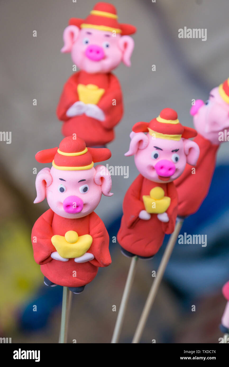 Chinese traditional craftsmanship Stock Photo - Alamy