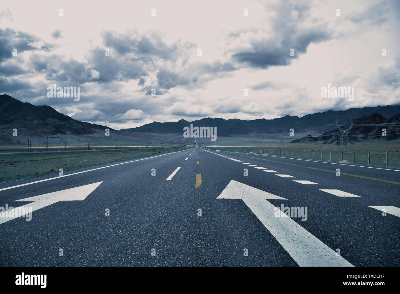 Road transportation system no one expressway hi-res stock photography ...