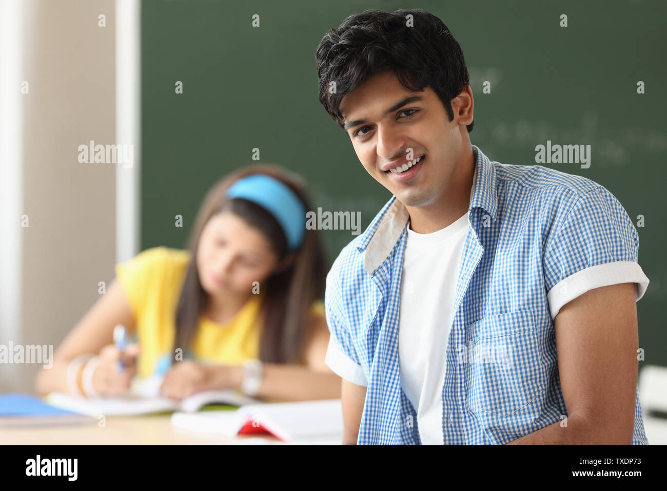 College students in a classroom Stock Photo - Alamy