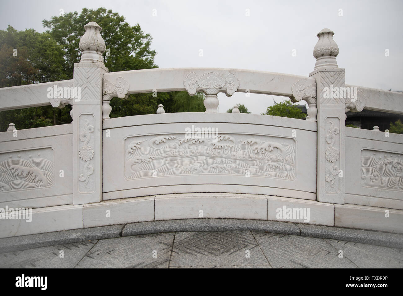 Historical chinese bridges hi-res stock photography and images - Alamy
