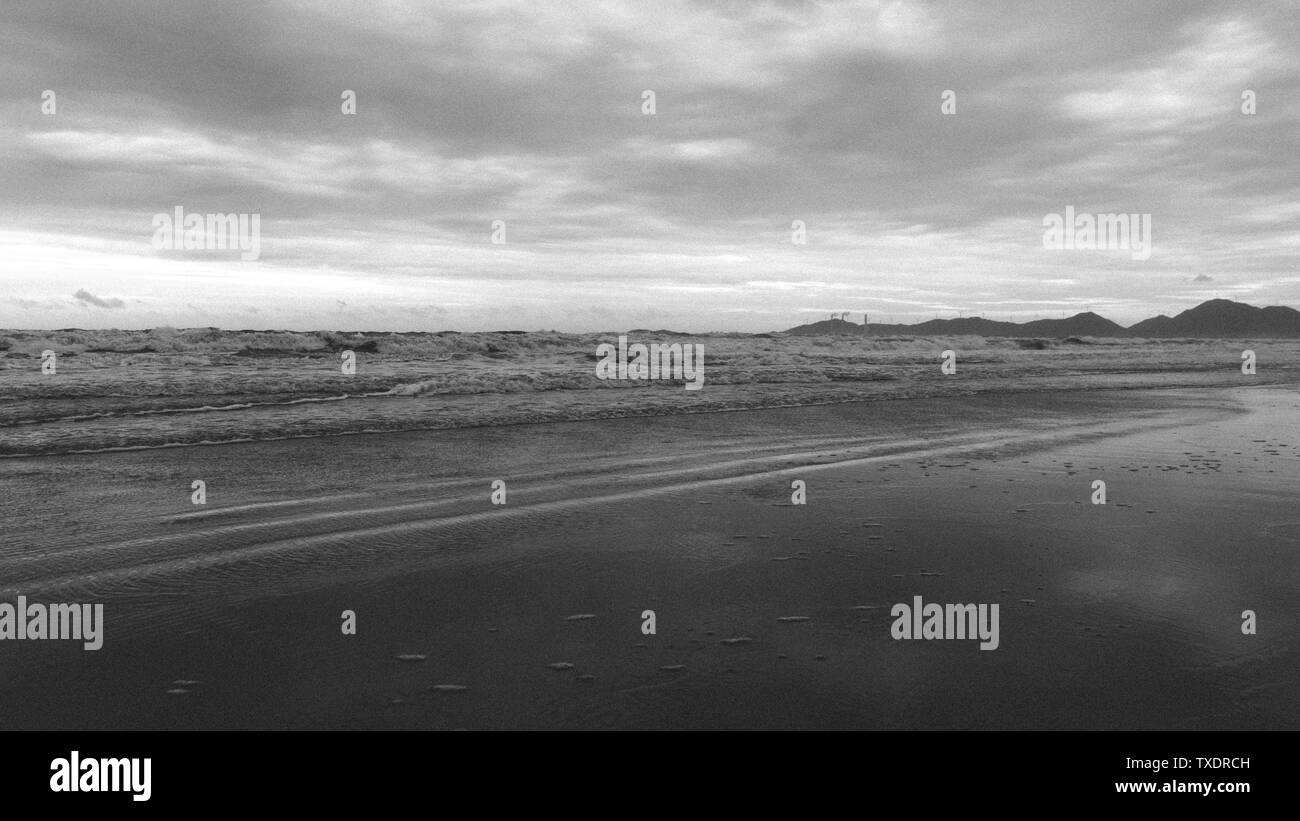 Yangjiang Black and White Stock Photos & Images - Alamy