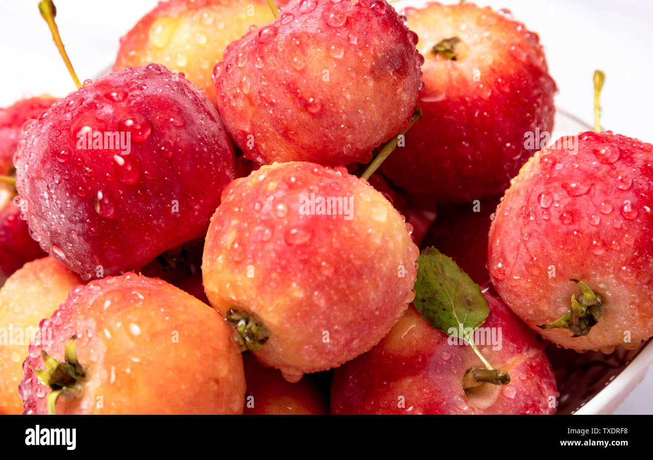 Fresh sand dripping with beads of water Stock Photo - Alamy