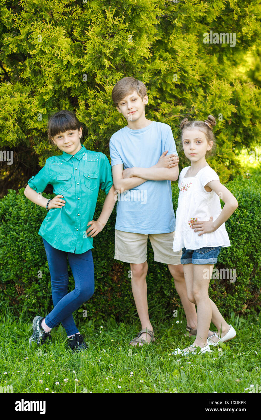 Children outside summer park hi-res stock photography and images - Alamy