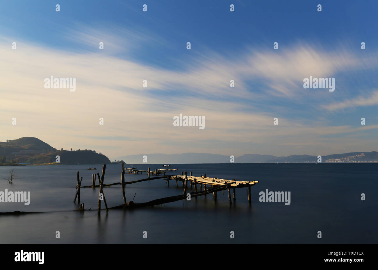 The scenery of Fuxian Lake in Yuxi, Yunnan Province Stock Photo - Alamy