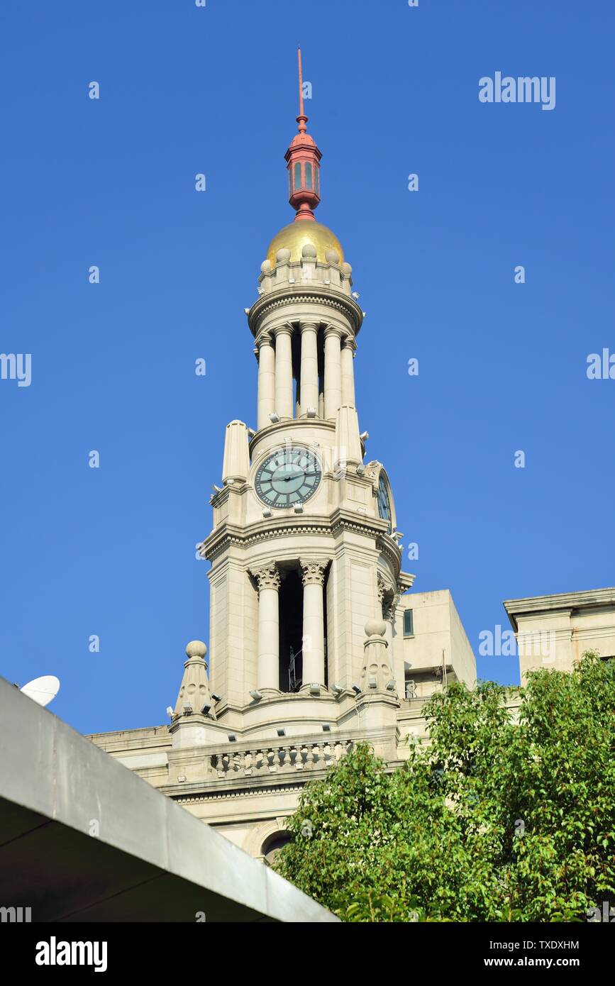 Ancient high rise building gothic architecture hi-res stock photography ...
