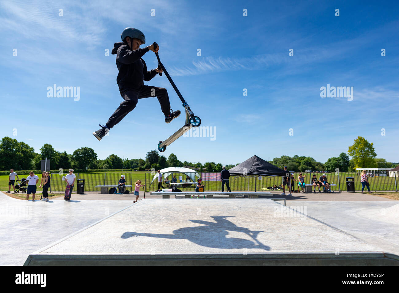 Flying helmet hi-res stock photography and images - Alamy
