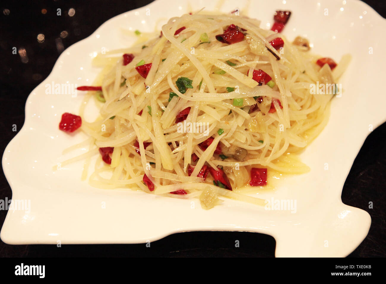 Chinese shredded potatoes hi-res stock photography and images - Alamy