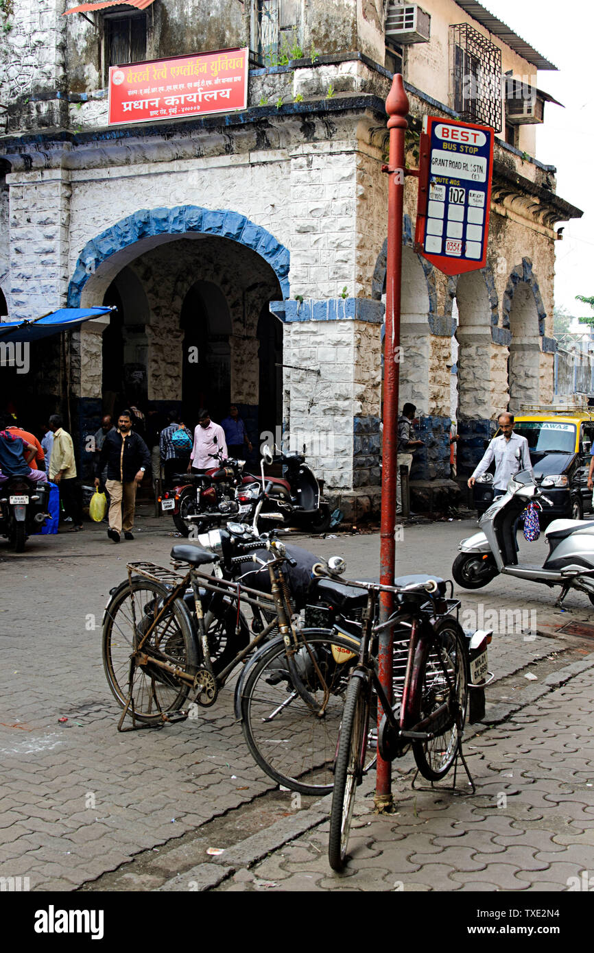 Grant Road Railway Station building entrance, Mumbai, Maharashtra ...