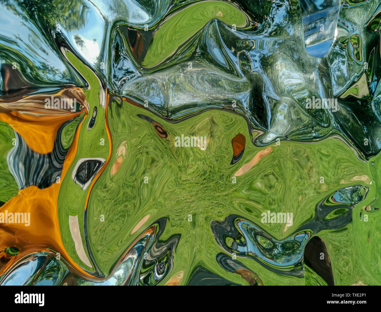 Metallic liquid reflection background texture Stock Photo - Alamy