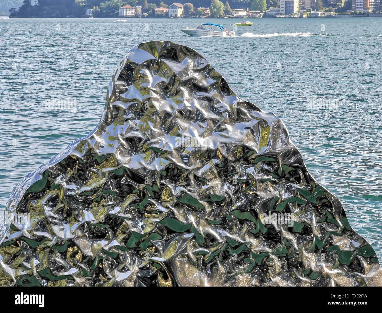 Metallic iceberg liquid reflection background texture Stock Photo - Alamy
