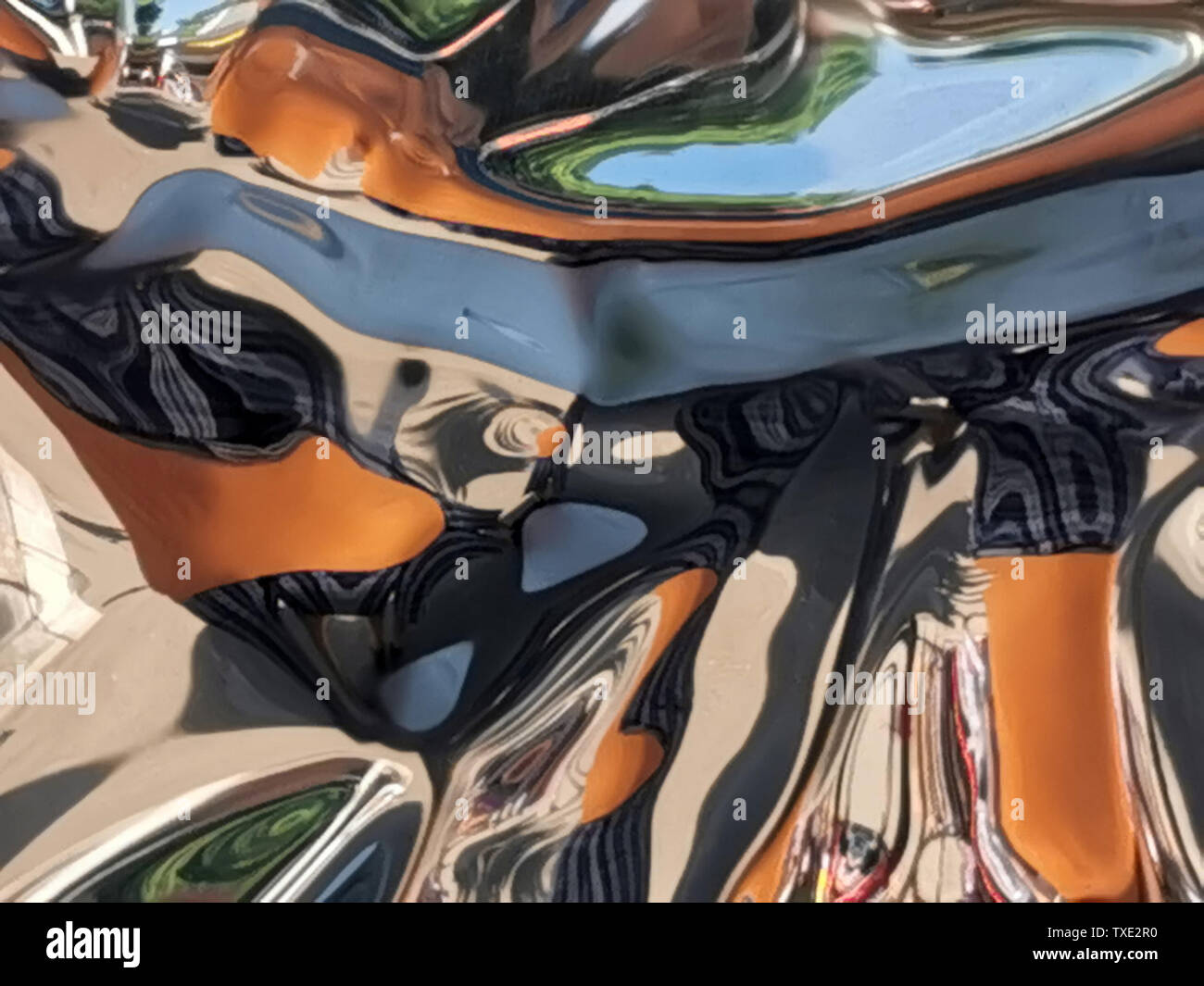 Metallic liquid reflection background texture Stock Photo - Alamy