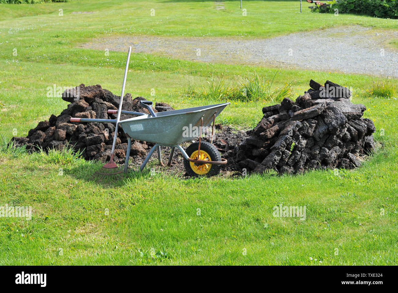 Burning peat fire hi-res stock photography and images - Alamy