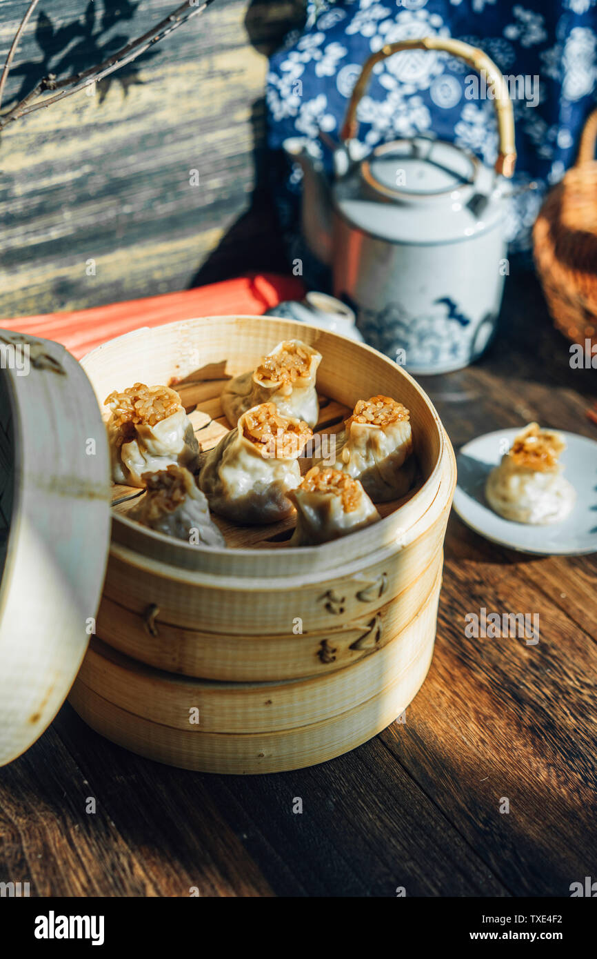 Traditional Chinese cuisine: roast wheat Stock Photo - Alamy