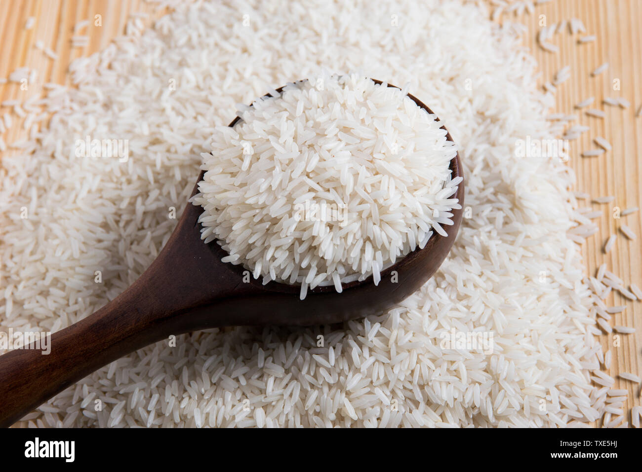 Indica rice grain hi-res stock photography and images - Alamy