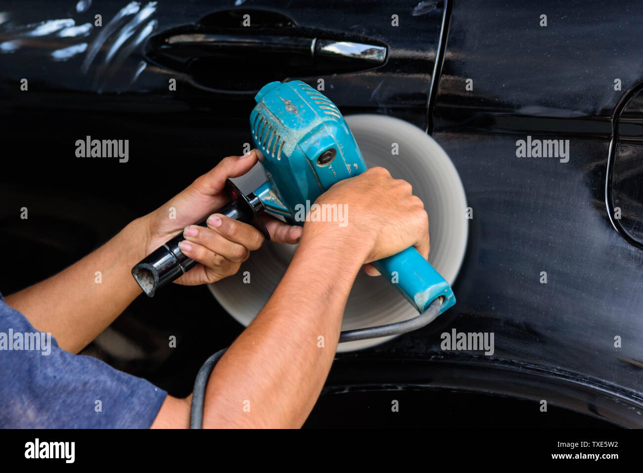 Polishing machine hi-res stock photography and images - Alamy