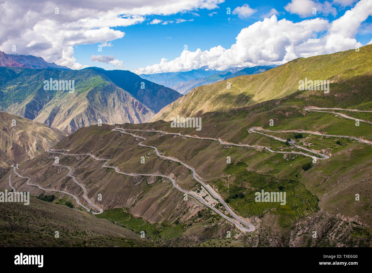 The nujiang panshan road hi-res stock photography and images - Alamy