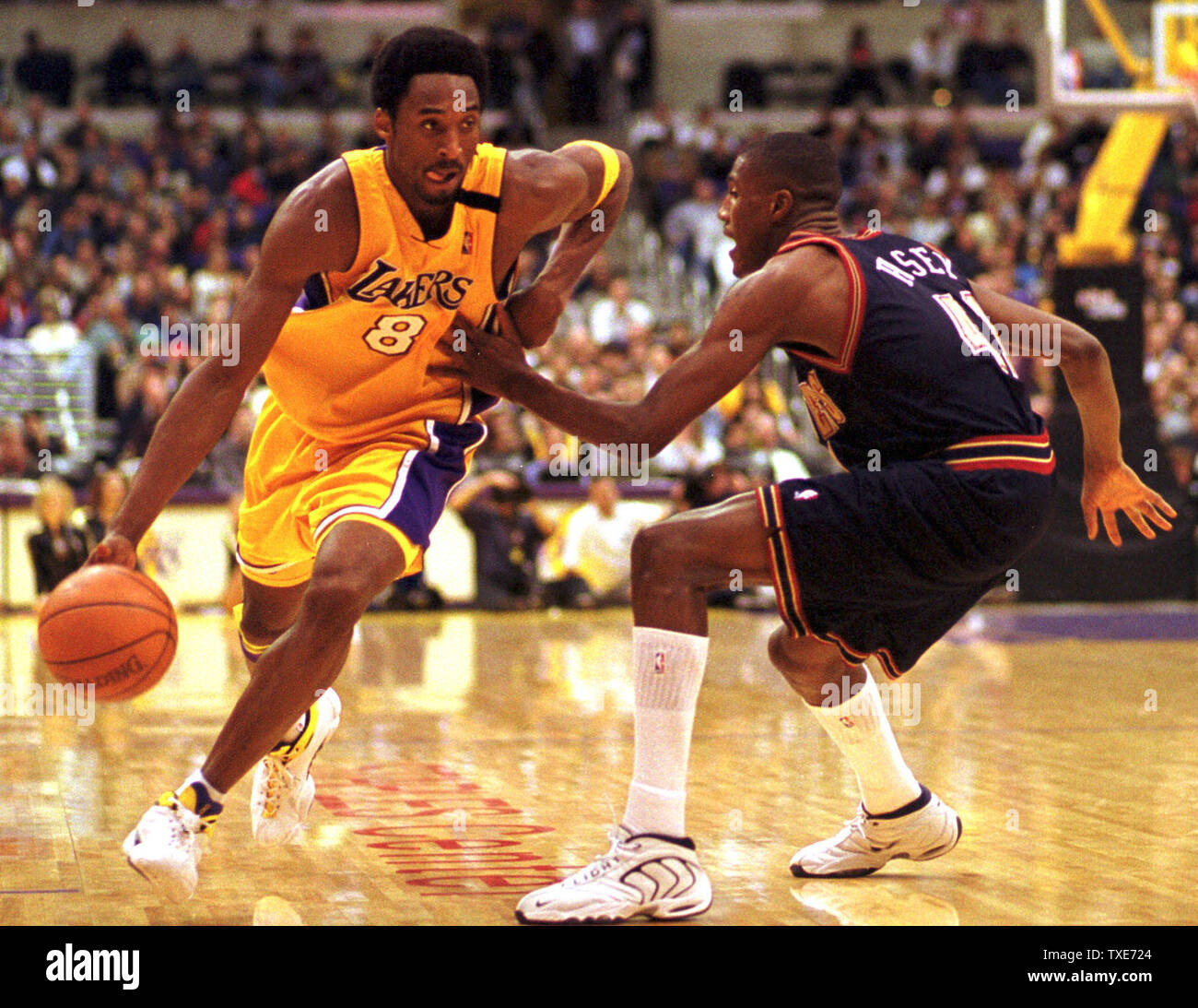 Kobe bryant 2000 hi-res stock photography and images - Alamy