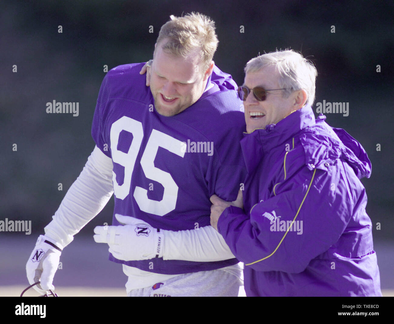 ATL2000012732 - 27 JANUARY 2000 - SUWANEE, GEORGIA, USA: Rams Coach ...